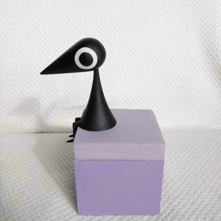 3D Printable Monument Valley Crow & Box by Diego Pérez