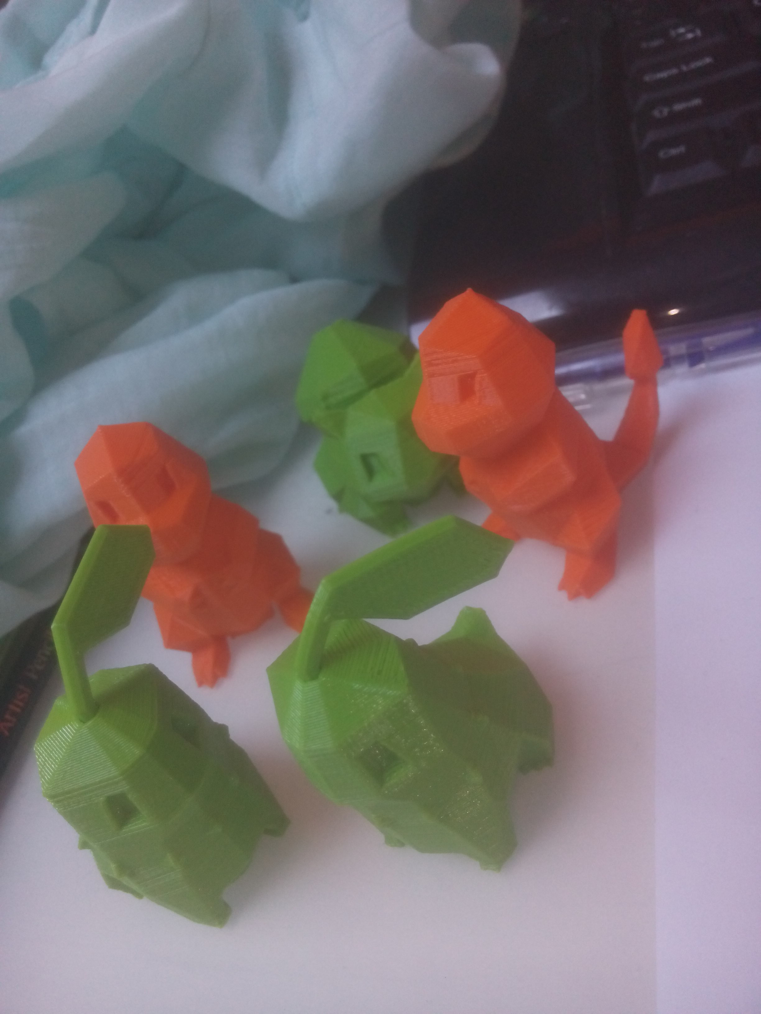3D Printable Low-Poly Charmander by Agustín Arroyo