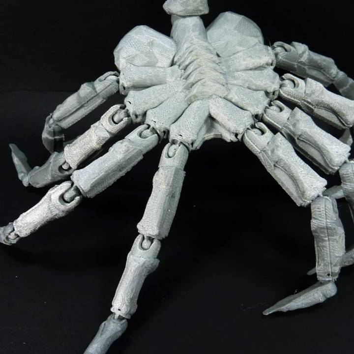 3D Printable Articulated Facehugger by bolsoncerrado