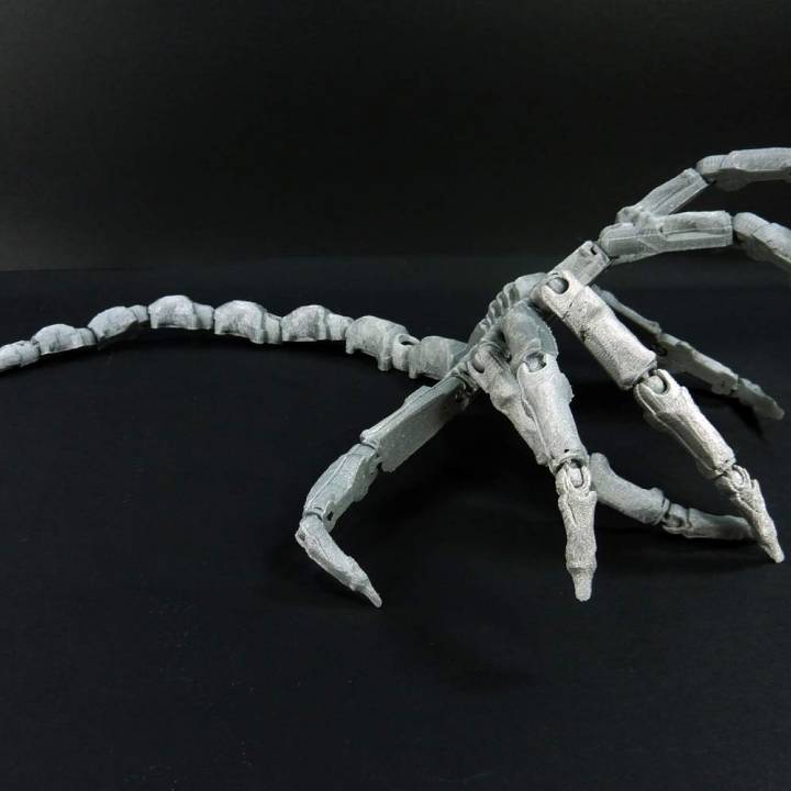 3D Printable Articulated Facehugger by bolsoncerrado