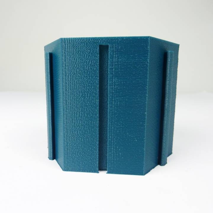 3D Printable Yobox - Expandable, Modular yoyo Hive by Zach Nemitz
