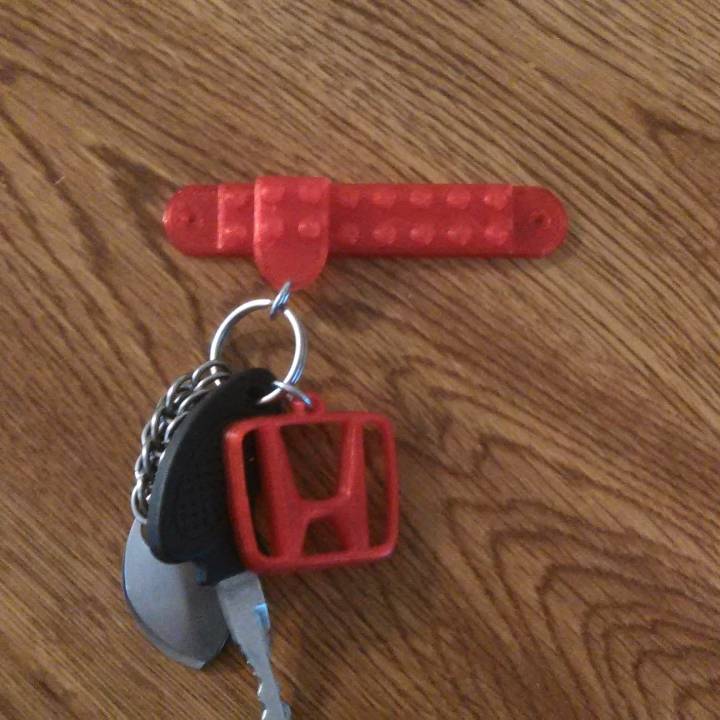3D Printable Honda Keychain by Kevin Gallagher