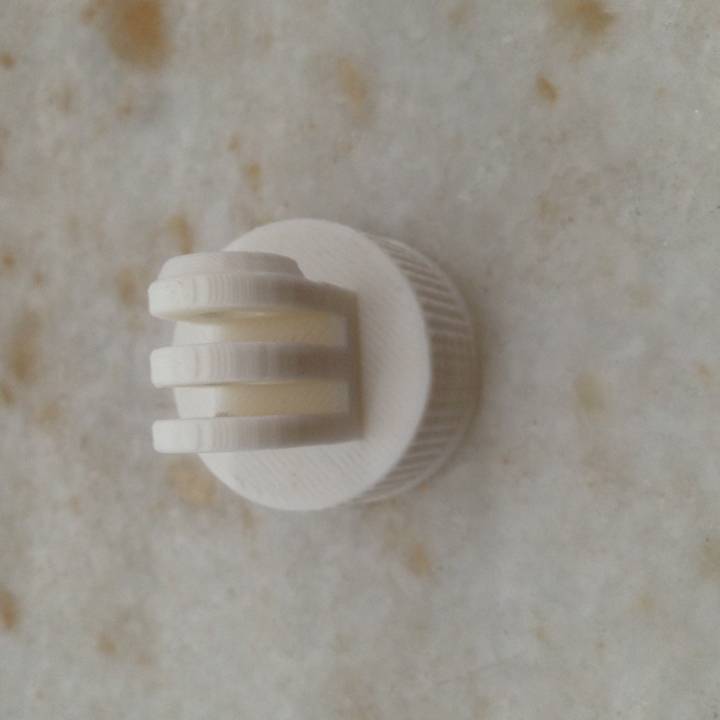 3D Printable Bottle cap mount for Go Pro by Marcella Guerra