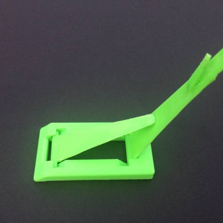 3D Printable Adjustable degrees tabulate stand by BlazP