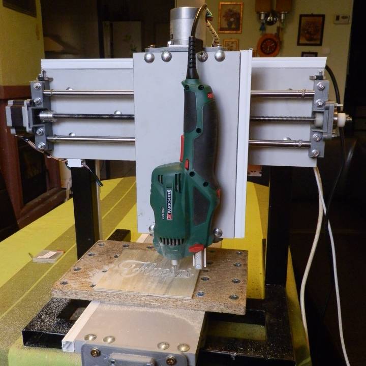 3D Printable CNC axis by alexandru flueras