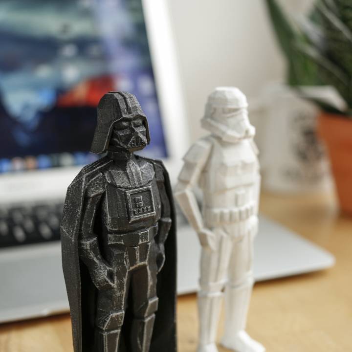 3D Printable Low-Poly Toy by Agustín Arroyo