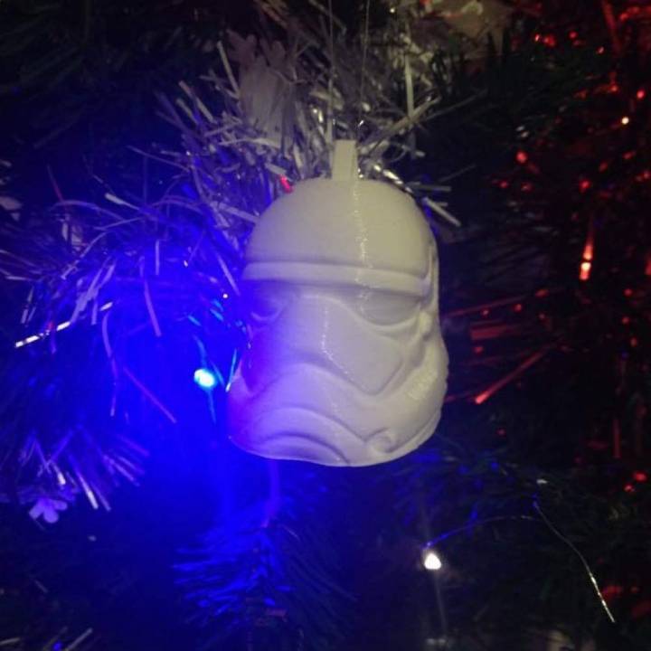 3D Printable Stormtrooper Christmas Tree Ornament! by Ricardo Salomao