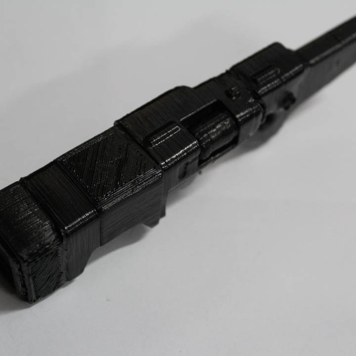 3D Printable Institute Laser Rifle from Fallout 4 by Maximilian N