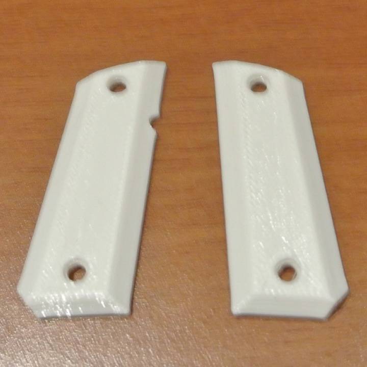 3D Printable RIA M1911-A1 CS Handle Grips by Glenn Farquhar