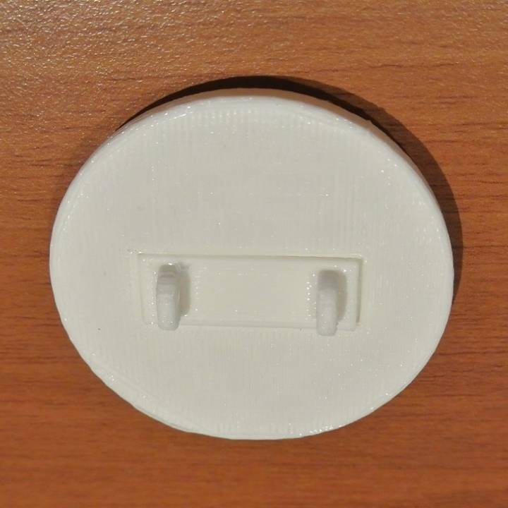 3D Printable I AM SO POOR BAdge by INVENTIVE 3D