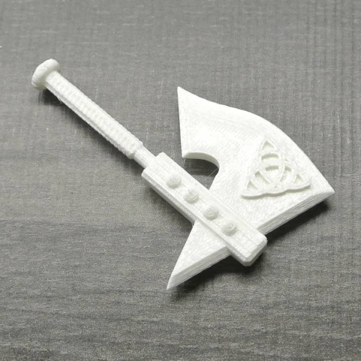 3D Printable Axe of Gotrek by Ori Dachovský