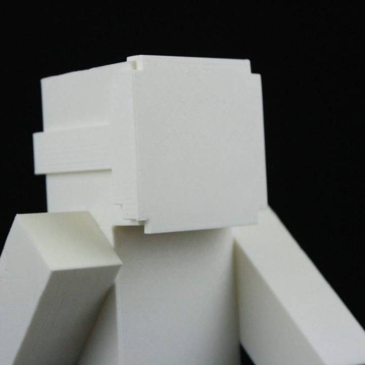 3D Printable Minecraft Mask by Valentin Lheureux