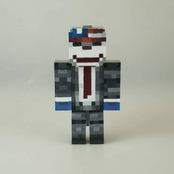 3D Printable Minecraft Mask by Valentin Lheureux