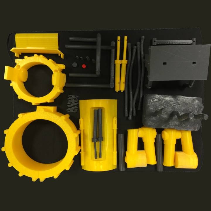 3D Printable Furious Power Fist from Fallout 4 by Simone Fontana