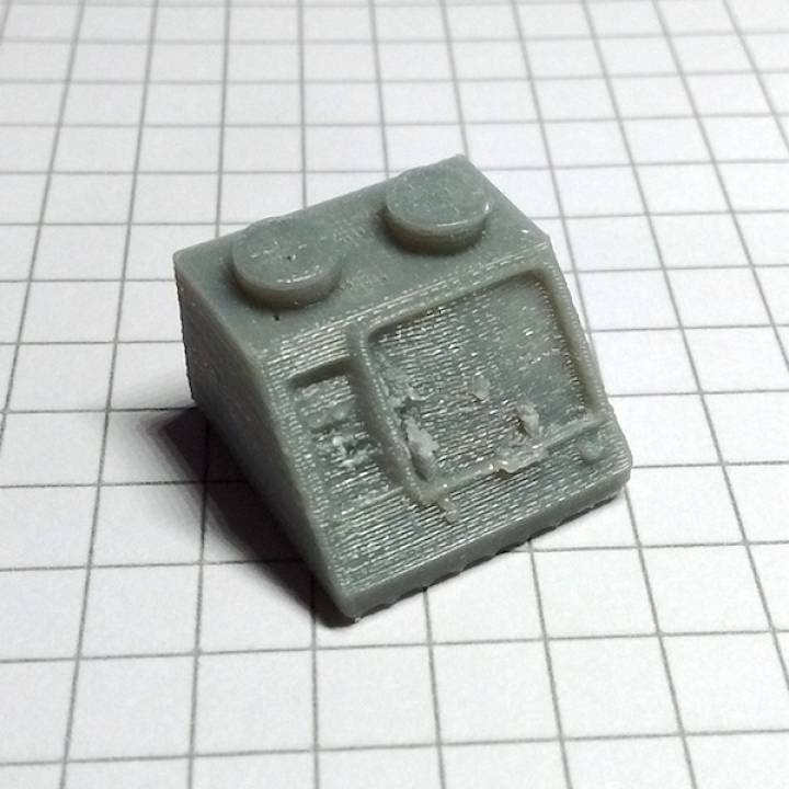 3D Printable Retro computer terminal building brick by Andrew Forster
