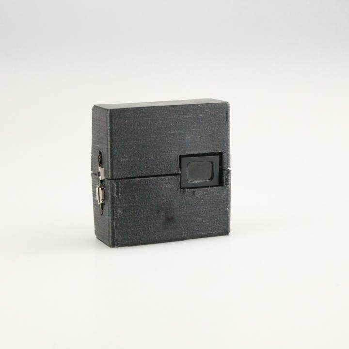 3D Printable RePhone kit create Case by Valentin Lheureux