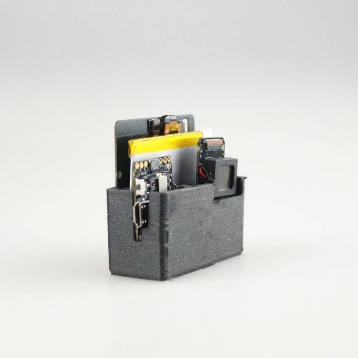 3D Printable RePhone kit create Case by Valentin Lheureux