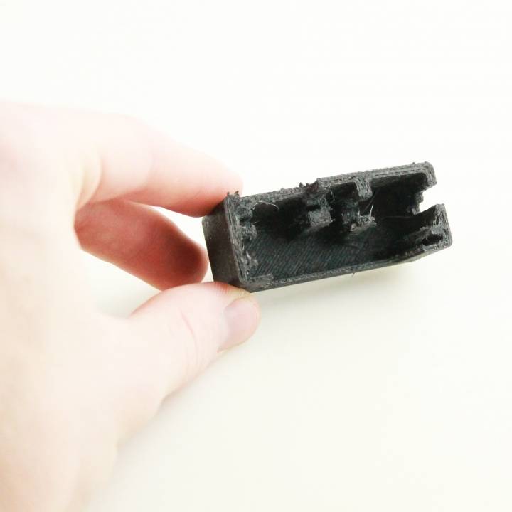 3D Printable RePhone kit create Case by Valentin Lheureux