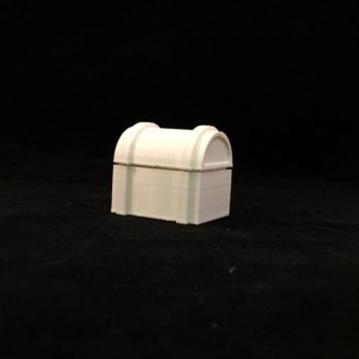 3D Printable Simple Chest by Kenntman