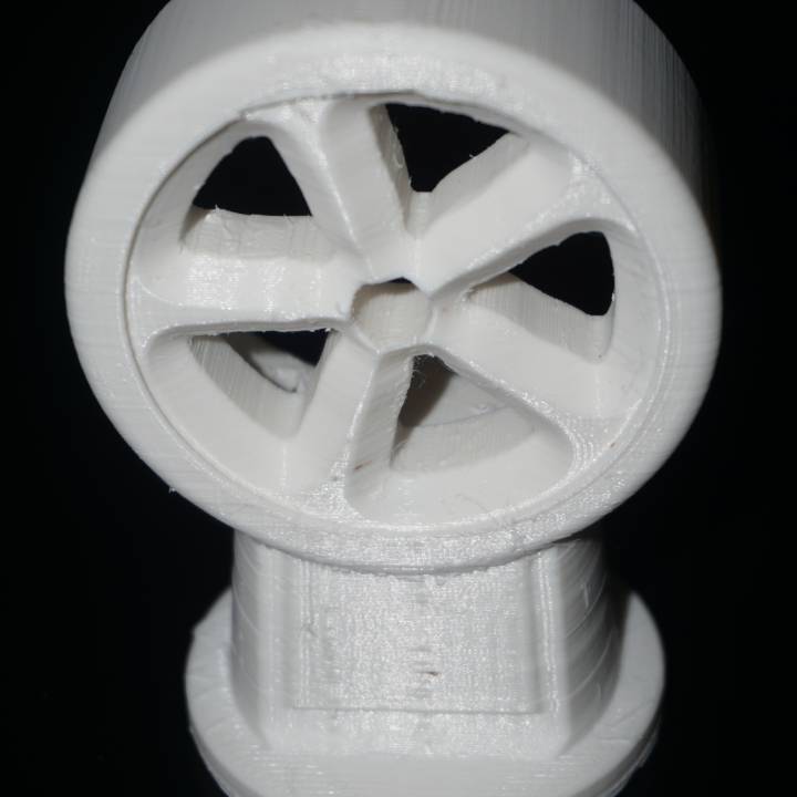 3D Printable Wheel Trophy by Hugo Hernandez