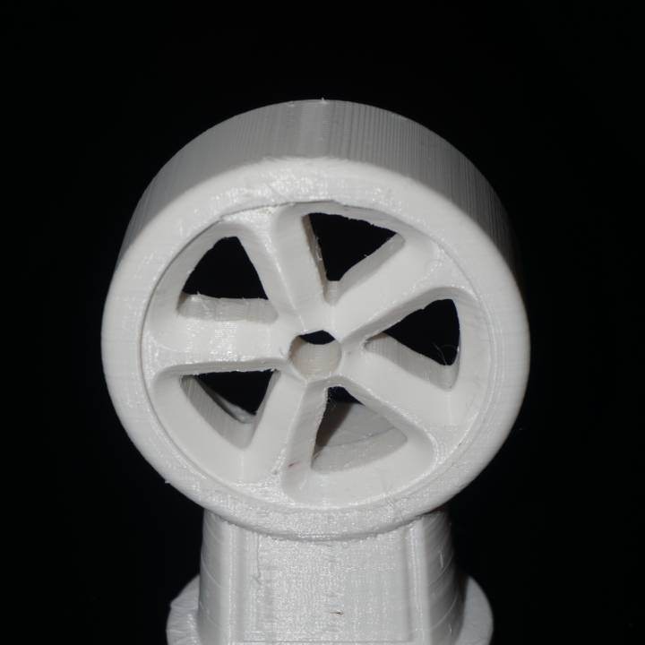 3D Printable Wheel Trophy by Hugo Hernandez