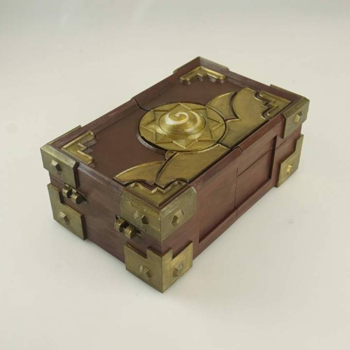 3D Printable Hearthstone Box by Julien De Muyter