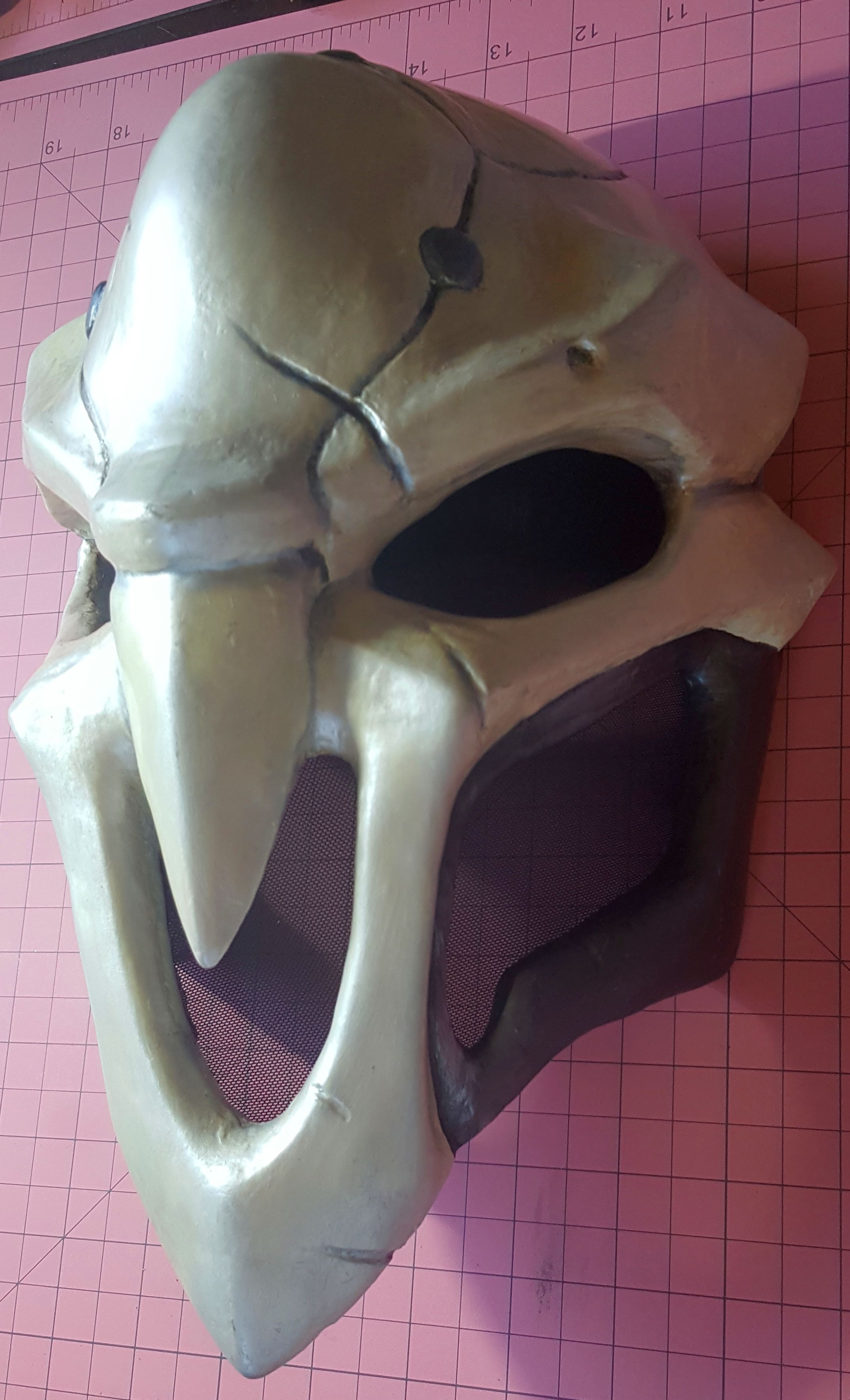 3D Printable OverWatch's Reaper Mask! by Ricardo Salomao