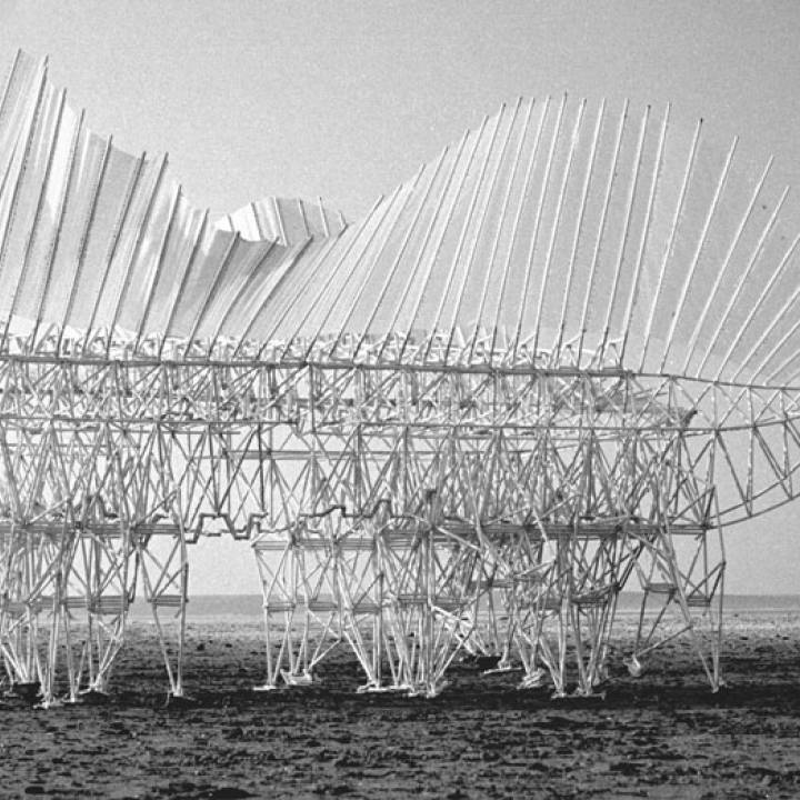 3D Printable Strandbeest fully functional scale model by CARLOS