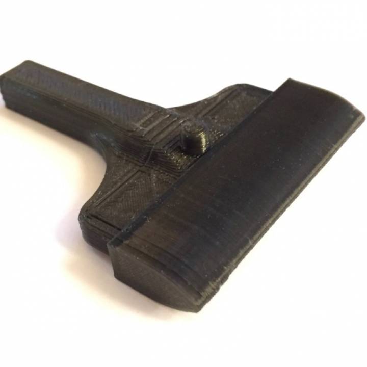 3D Printable Razor blade scraper with cover by Jin Choi