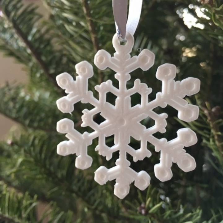 3D Printable Small Snowflake Ornaments - from the Snowflake Machine by ...