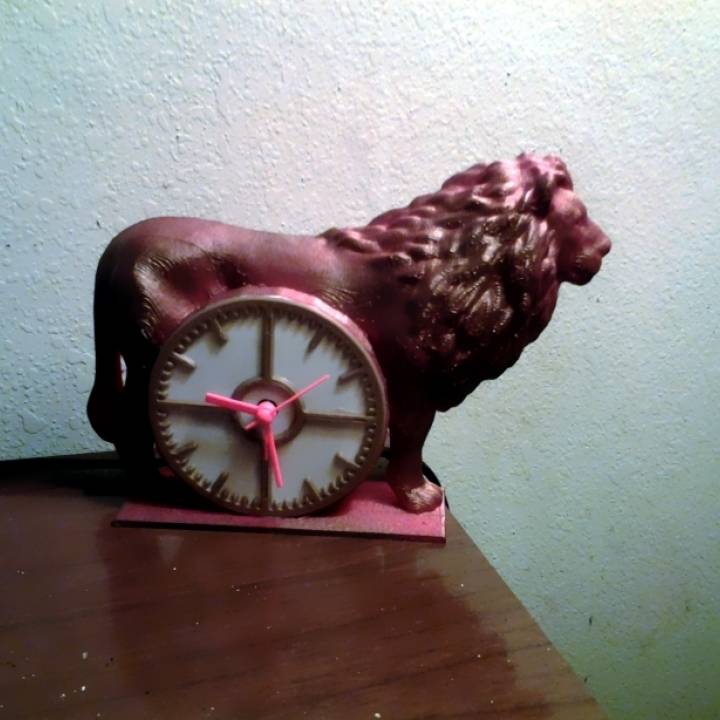 3D Printable Lion Clock by William Erickson