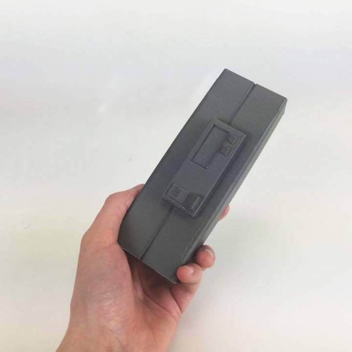 3D Printable Sticky Bombs by Simone Fontana