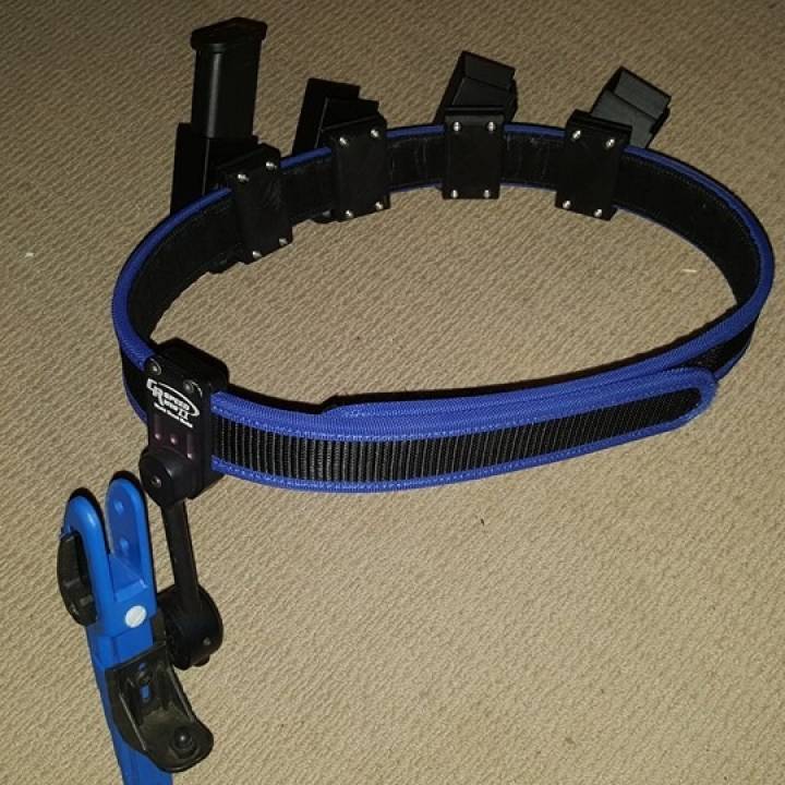 3D Printable Glock 17 Magazine Pouch IPSC by Innovative Hobby Solutions