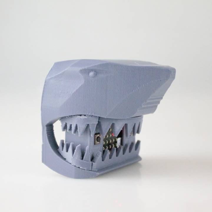 3D Printable Connected Multi-Purpose Micro:bit Doorbell by Lucie Laborde