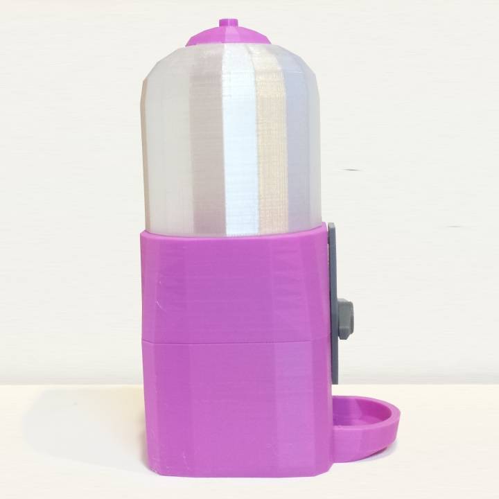 3D Printable Candy Machine by Tanya Wiesner