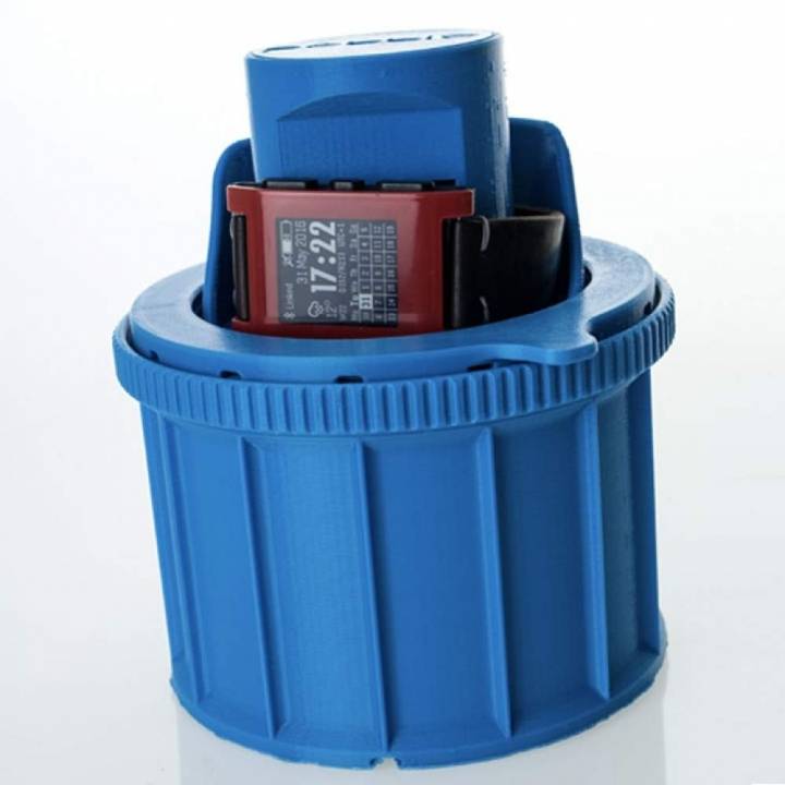 3D Printable Pebble display case with Iris opening. by Matthew Davis