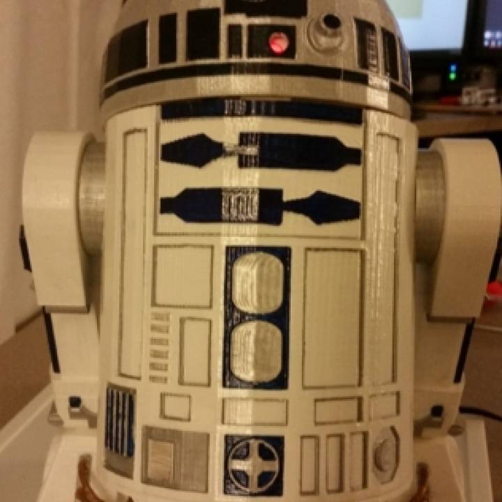 3D Printable R2D2 - Non Electronic Version by Garrett Kearney