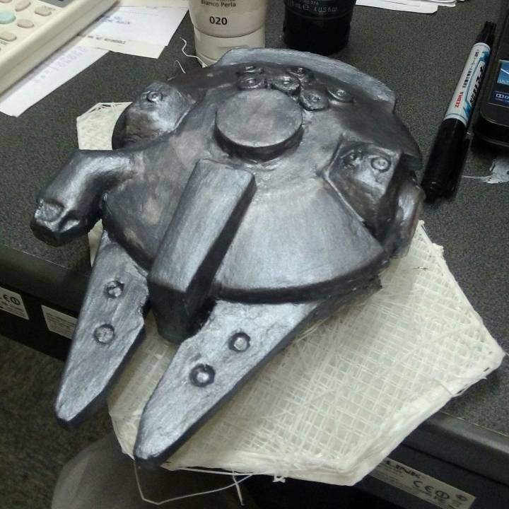 3D Printable Chibi-ed Star Wars Millennium Falcon by Ronald Chua