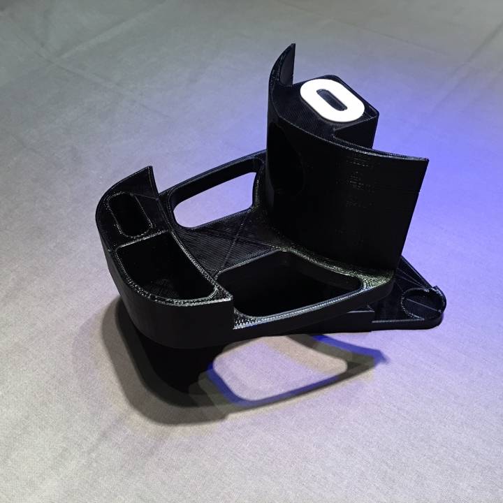 3D Printable Oculus Rift CV1 Stand (Version 2) by Jim Bob