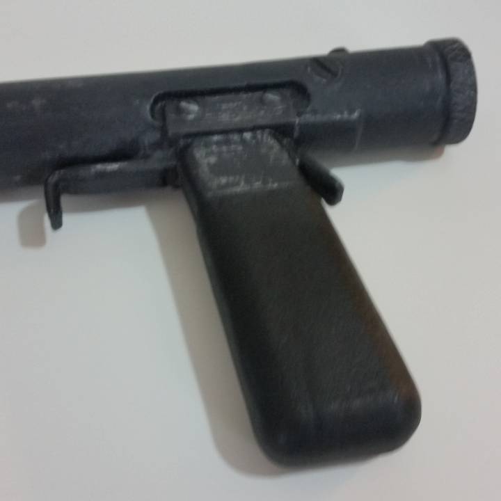 3D Printable Welrod (WWII Silenced Pistol) by Garrett Kearney