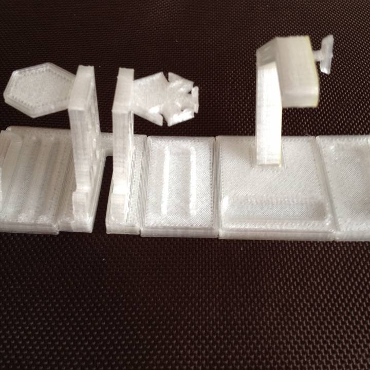 3D Printable ROCCAT Desk Set by Khaled Alkayed