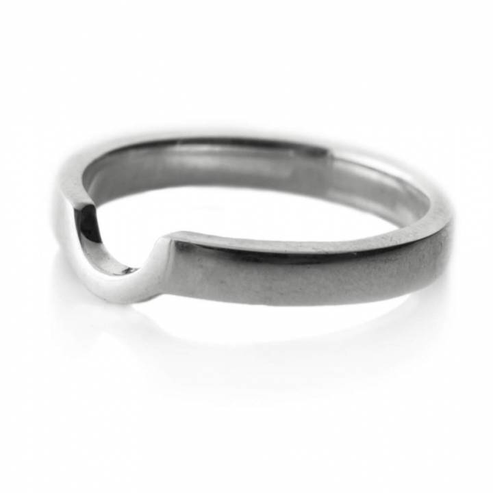 3D Printable D Ring - Men's by Genevieve Schwartz