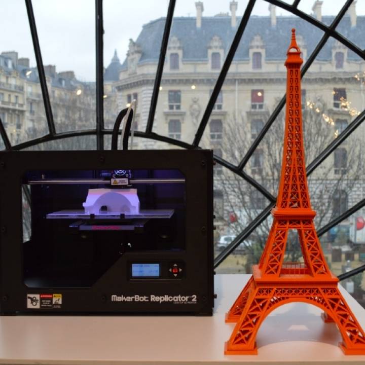 3D Printable 615 mm Eiffel Tower by le FabShop