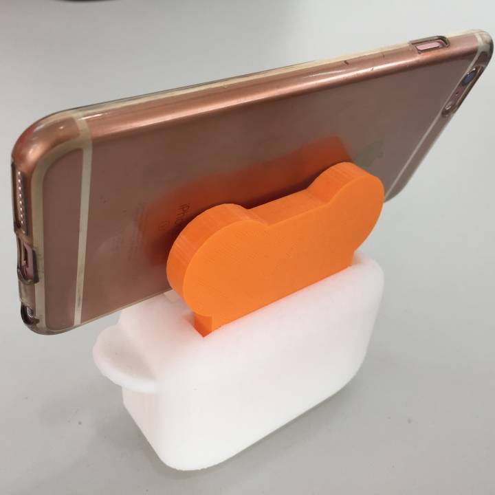 3D Printable Toaster Phone Stand by Jay Kim