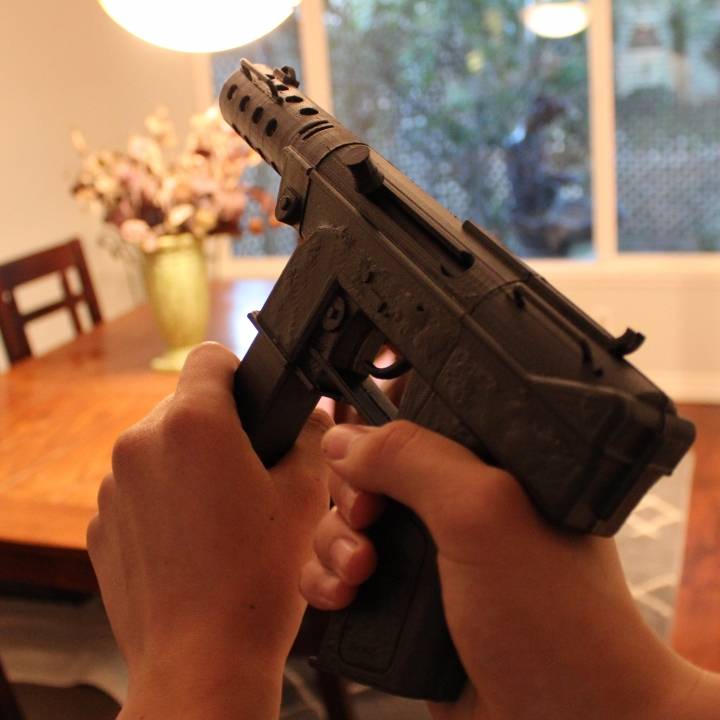 3D Printable CS GO: Tec 9 (Functional Parts) by Jacob N