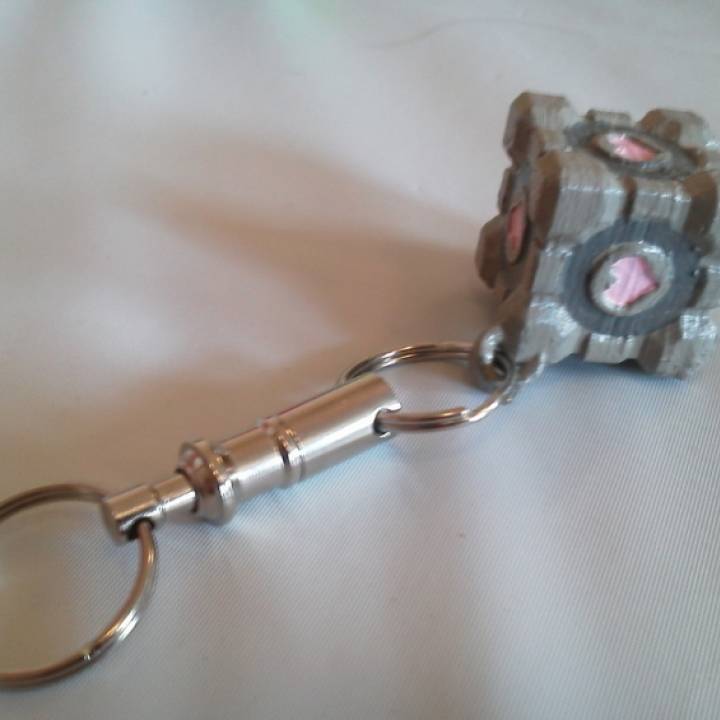 3D Printable Companion Cube Keychain by 3D Central 3D Printable Companion Cube Keychain by 3D Central
