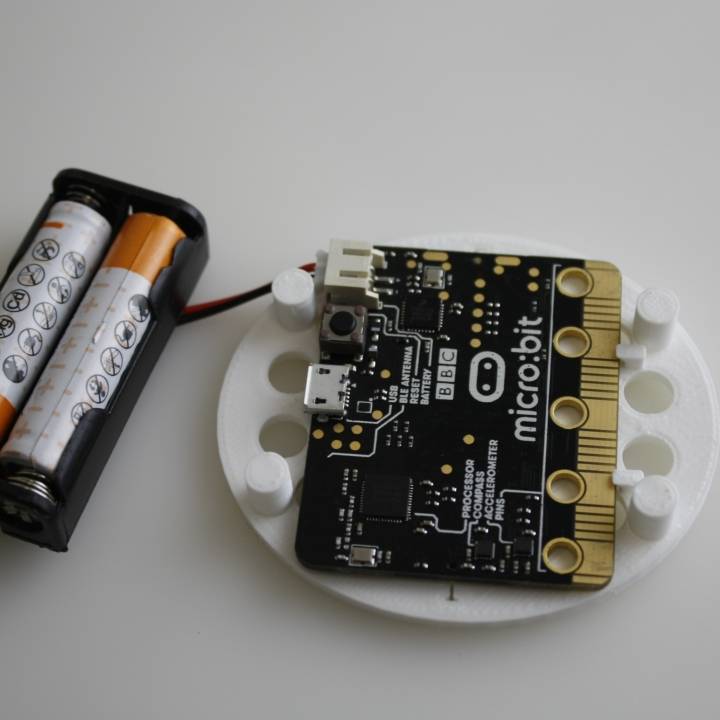 3D Printable micro:bit Board Game by Larkin Sayre