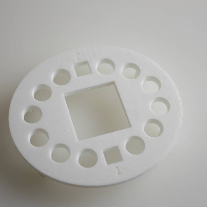 3D Printable micro:bit Board Game by Larkin Sayre