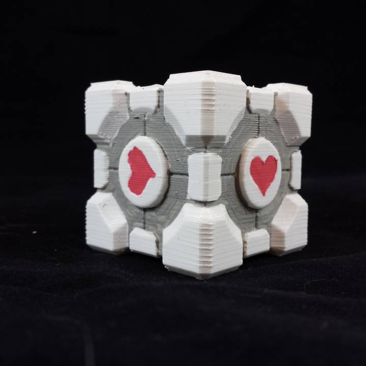 3D Printable Companion Cube by Devin Gentner