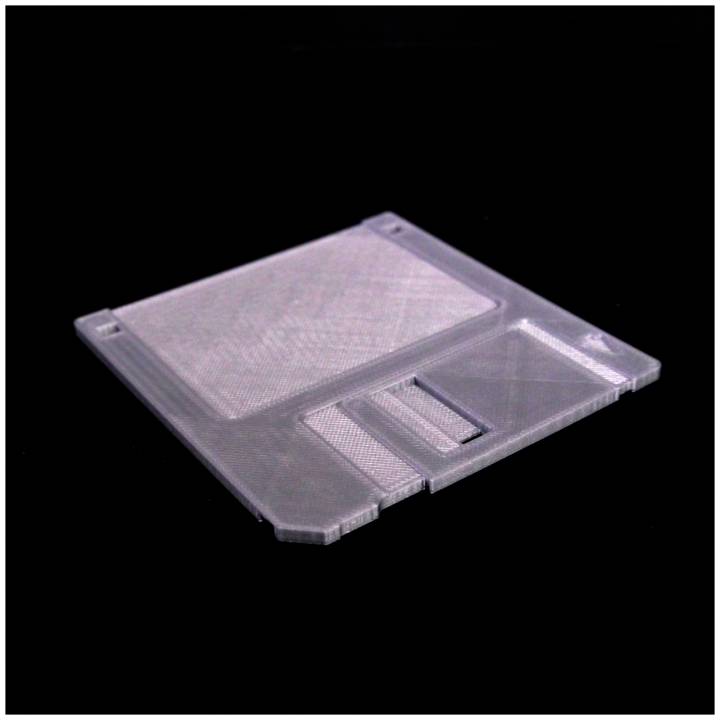 3D Printable Floppy disc by Nördz